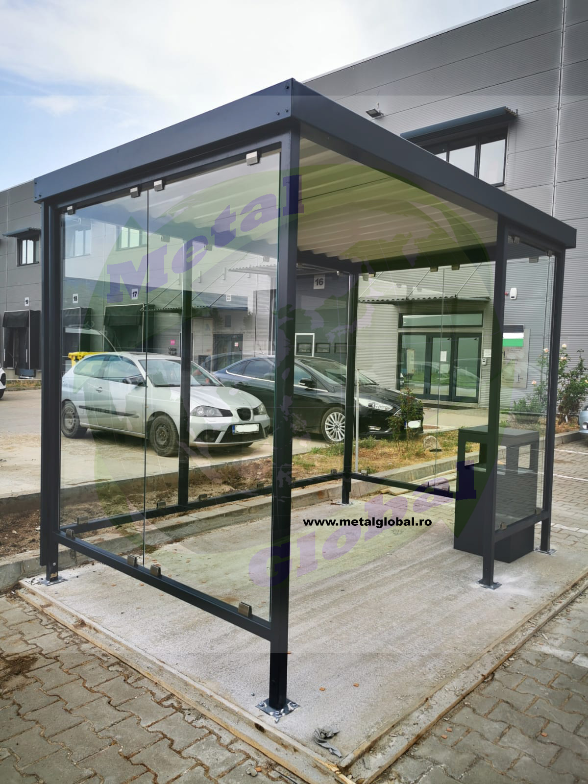 Adapost pentru fumat - Metal Global